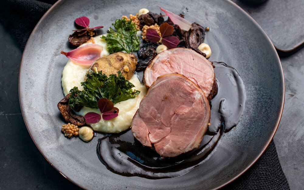 Lam filetkam med bakt jordskokk, jordskokkpuré,… | Nortura PROFF